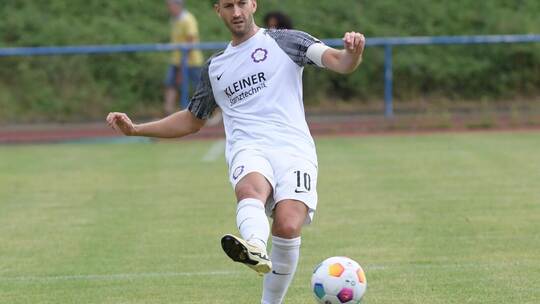 Das Derby kann kommen! FC Nöttingen tankt durch 6:1 beim FC Villingen ...