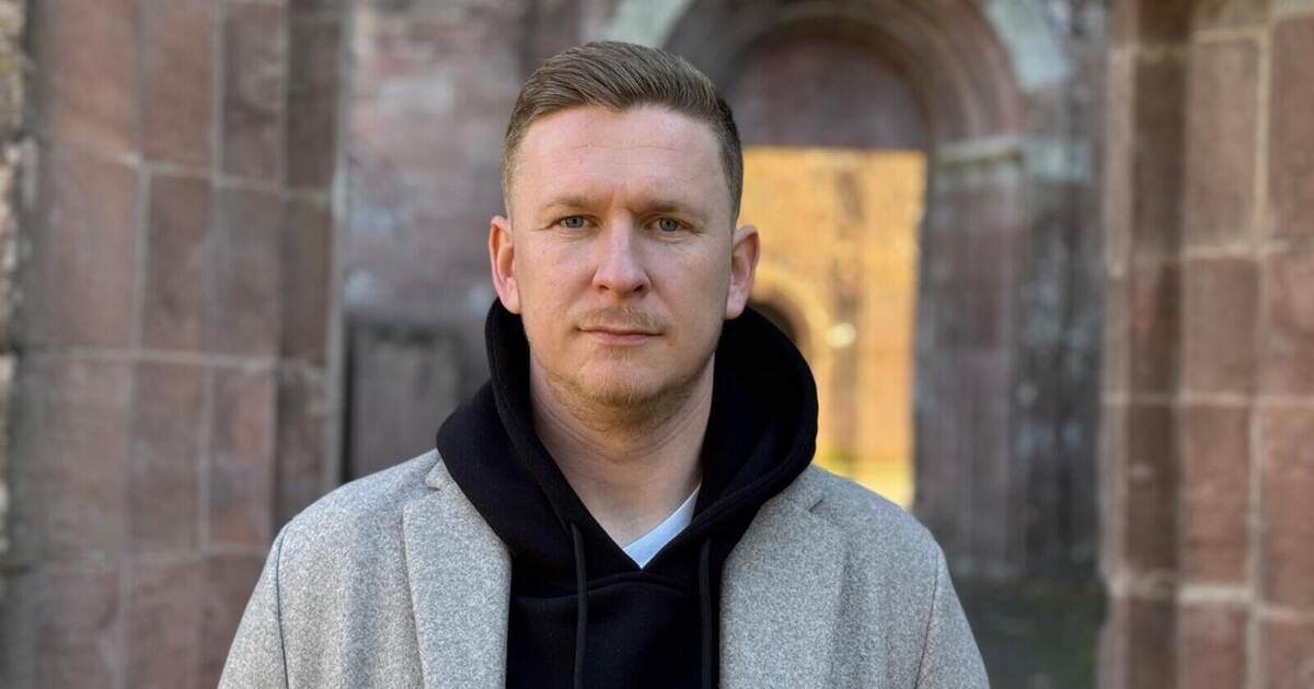 Heldentat: Dieser Mann rettete Bewohner aus brennendem Haus in Bad ...