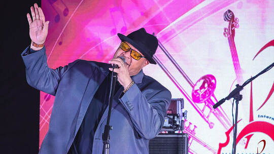 Hommage an „Queen of Jazz“: Ray Brown jr. erinnert sich im CCP an seine ...