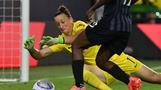 Ex-Nationalspielerin Almuth Schult verlässt Kansas City - Sport ...