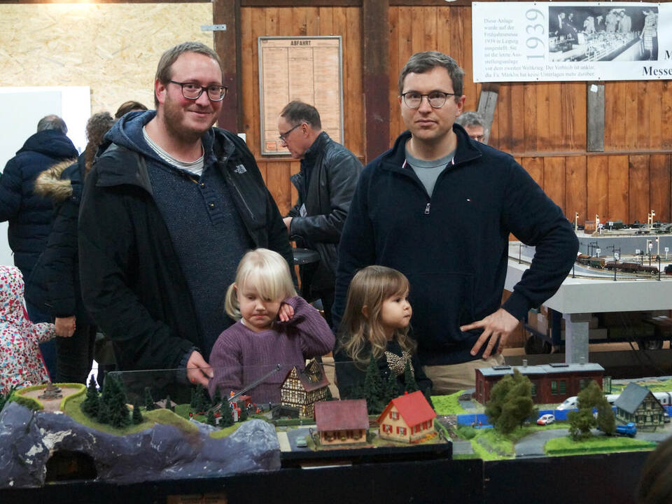 Viel geboten: Dillweißensteiner Eisenbahntage begeistern Klein und Groß ...