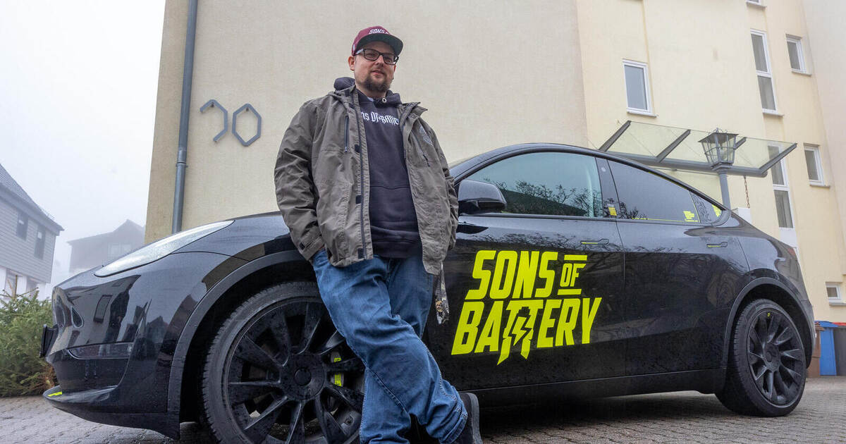 Anti-Musk-Sticker weltweit ein Erfolg: Büchenbronner legt sich mit ...