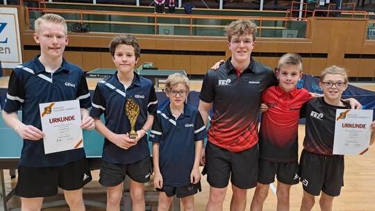 Tischtennis-Nachwuchs des TV Kieselbronn verteidigt im Bezirkspokal Titel - Sport - Pforzheimer ...