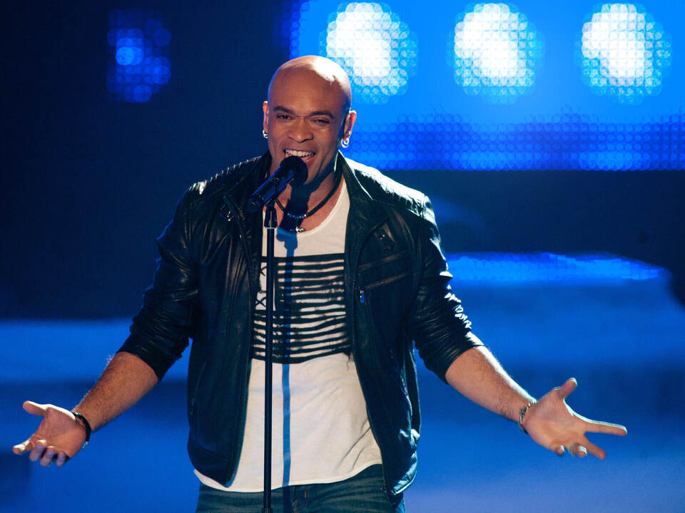 Hobbykomponist erfüllt sich Traum: Birkenfelder Bernd Arnold lässt seinen Song von "The Voice of ...