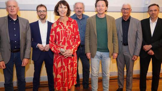 Debatte über Zukunftsfragen in Königsbach: Experten diskutieren über ...