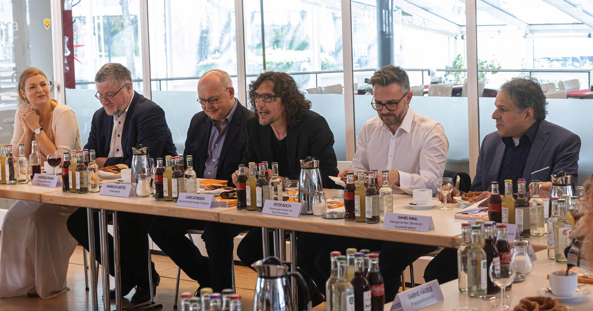 In Bewegung bleiben: Theater Pforzheim präsentiert die Spielzeit 2025/ ...