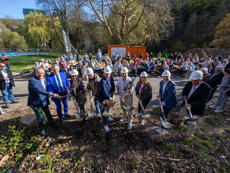 Nagoldfreibad in Dillweißenstein: Der Umbau beginnt - Freibad bleibt ...