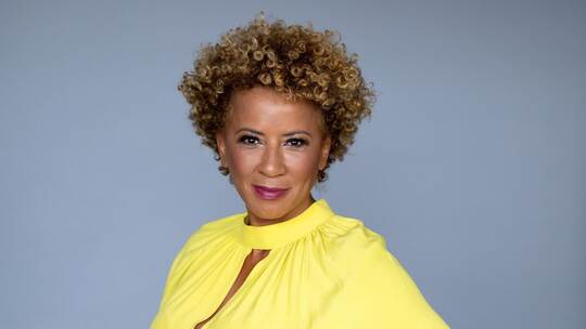 Arabella Kiesbauer ist zurück im deutschen TV - Show-Biz / Boulevard - Pforzheimer-Zeitung