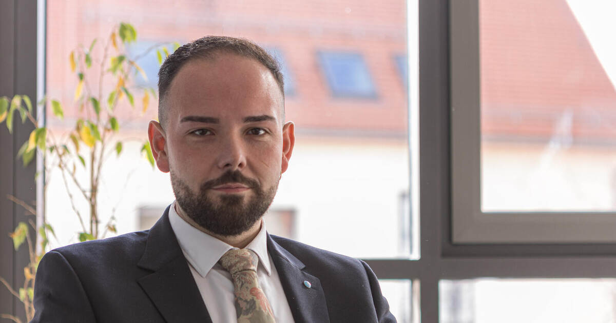 Ermittlungen zu Mönsheims Bürgermeister Michael Maurer dauern an ...