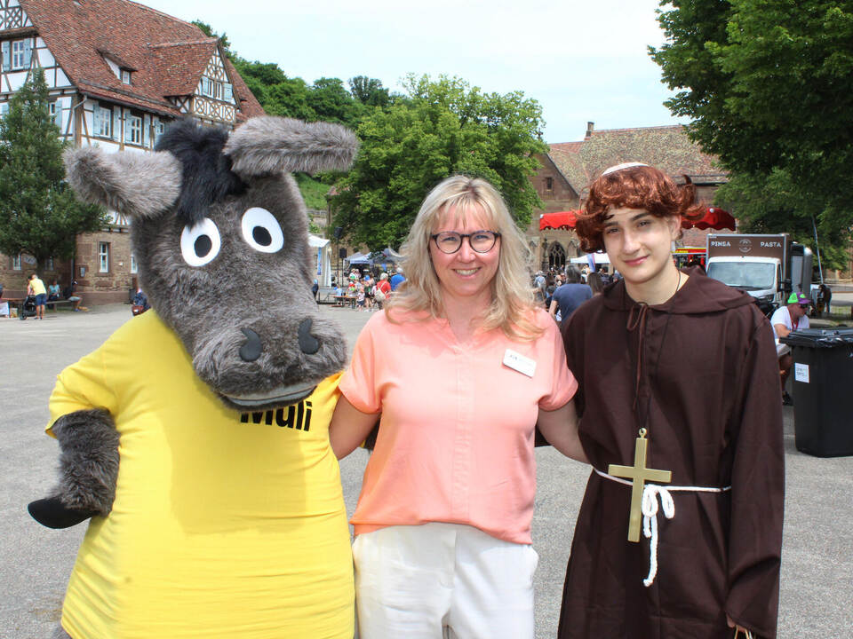 Im Kloster Maulbronn vergnügen sich Jung und Alt - Region - Pforzheimer ...