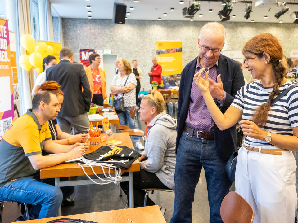 Ganz unkompliziert zum neuen Job: 10. Arbeitgebermesse im Reuchlinhaus ...