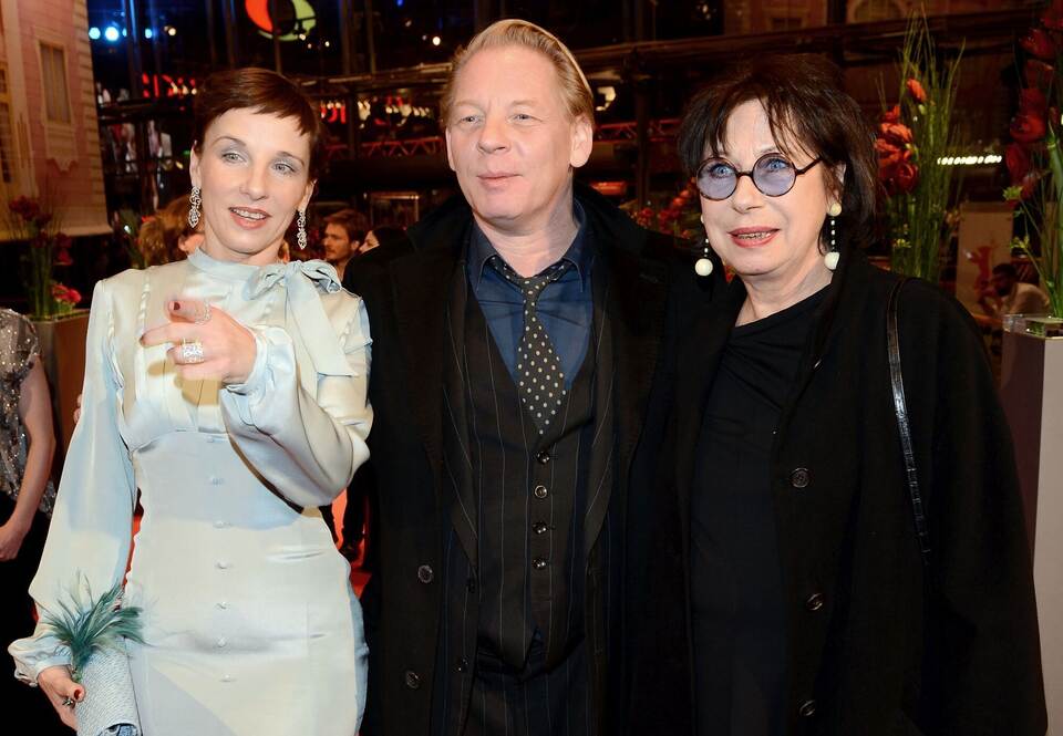 «Schönste Frau»: Schauspielerin Monika Hansen ist tot - Show-Biz ...