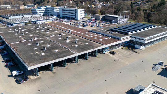 E-Busbetriebshof in Pforzheim: Boch kritisiert teure Folgen des Saubere ...