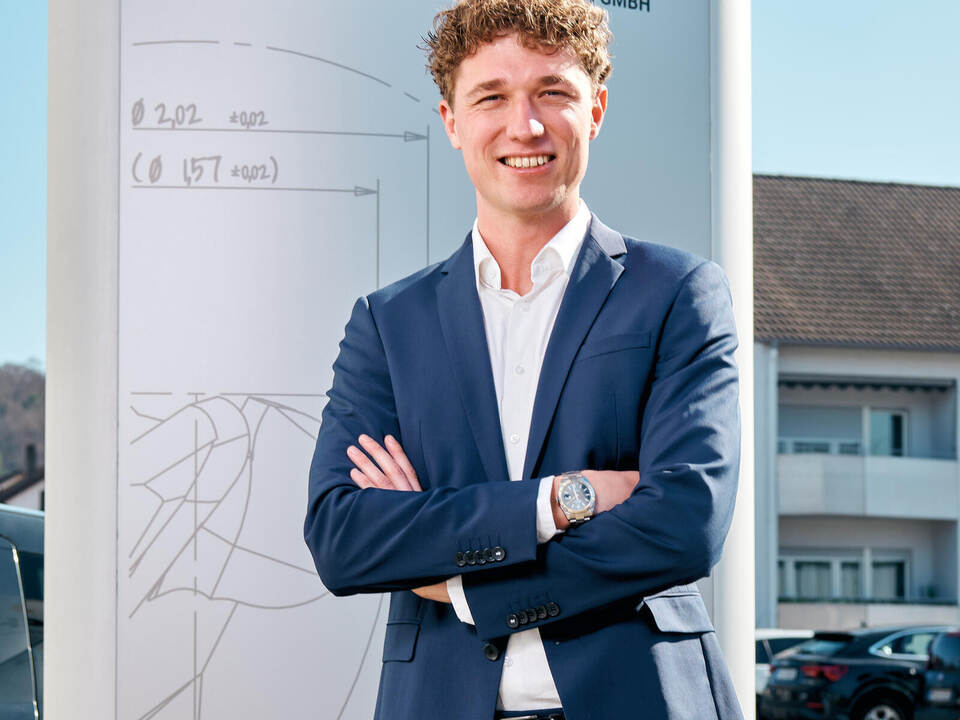 Firma Zecha aus Königsbach-Stein weiter auf Wachstumskurs - Wirtschaft ...