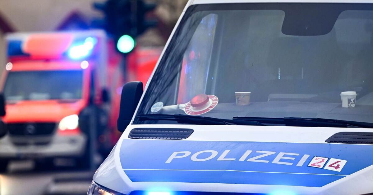 Arbeiter stirbt bei Unfall mit zwei Gabelstaplern - Baden-Württemberg - Pforzheimer-Zeitung