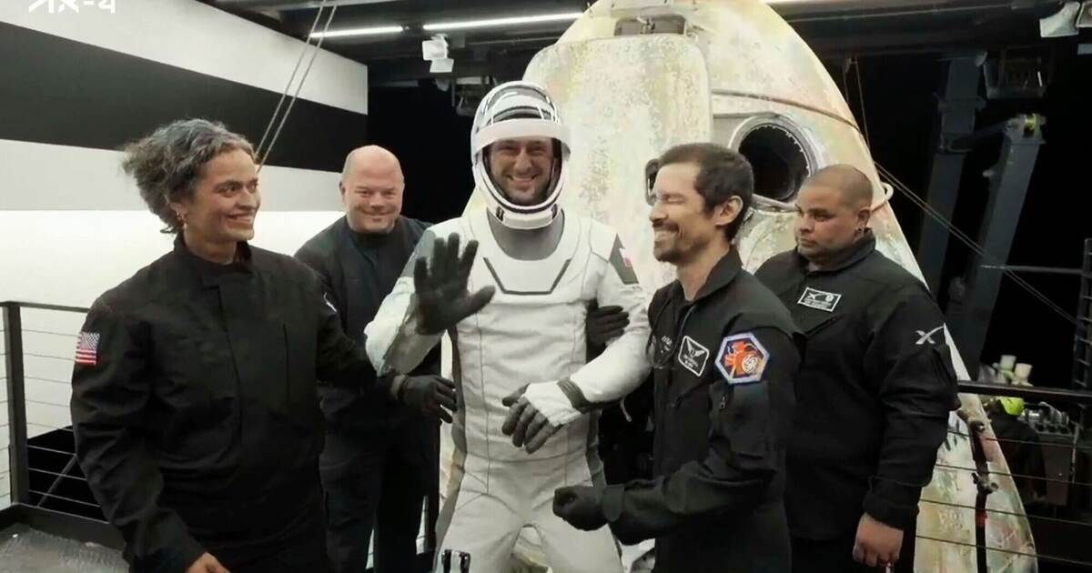 Private Astronautenmission zurück auf der Erde - Service - Pforzheimer ...