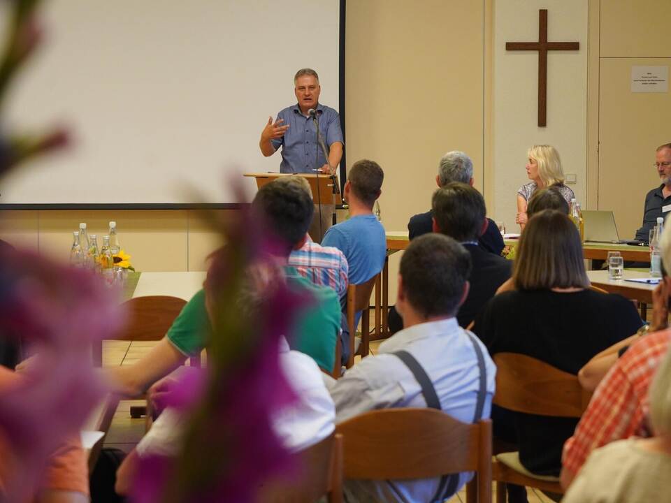 Evangelischer Kirchenbezirk Badischer Enzkreis mit neuen Ideen - Region ...