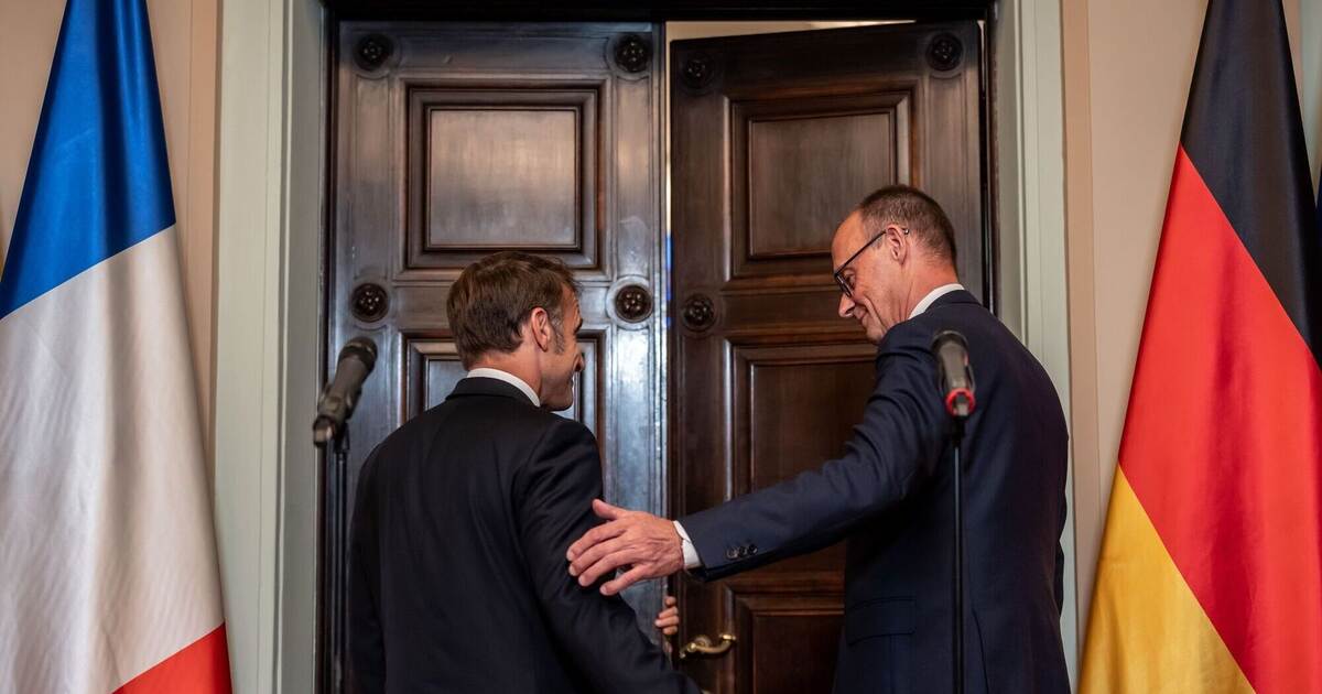 Merz und Macron wollen Rüstungsstreit bis Ende August lösen - Politik ...