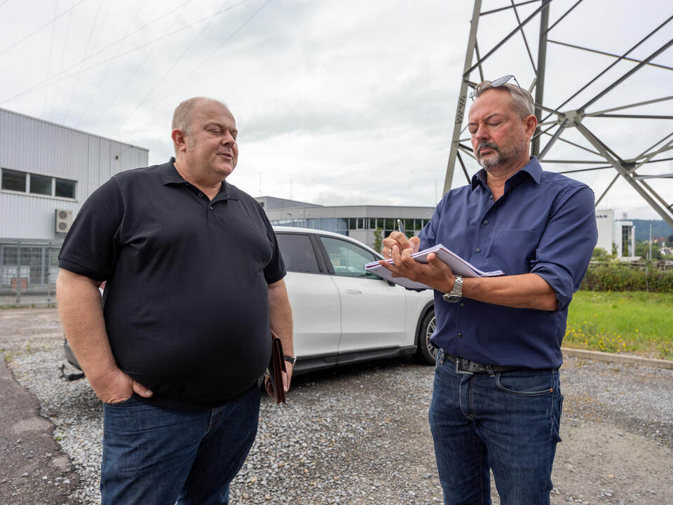 Trotz der Pforzheimer E-Bus-Nöte: Busunternehmer Jim Engel macht gute ...