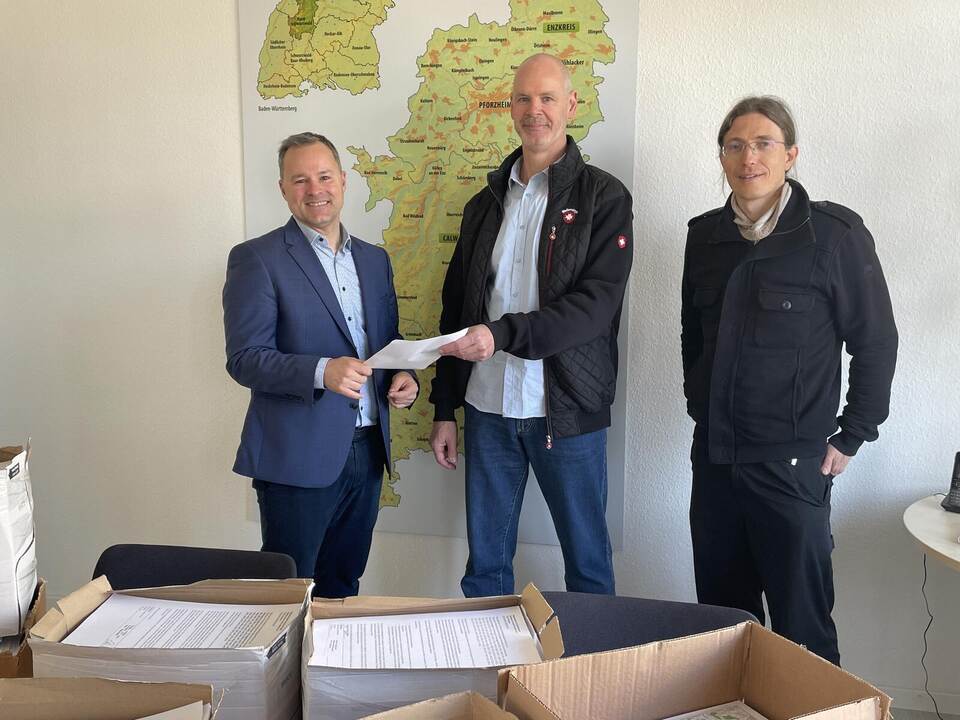 Bürgerinitiative mobilisiert gegen Windkraft: Großglattbacher Gruppe ...