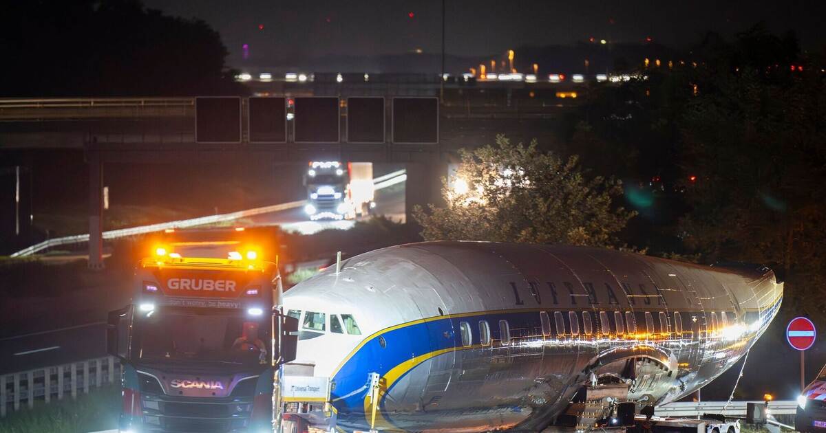 Super Star kehrt heim: Lufthansa zeigt historische Flugzeuge ...