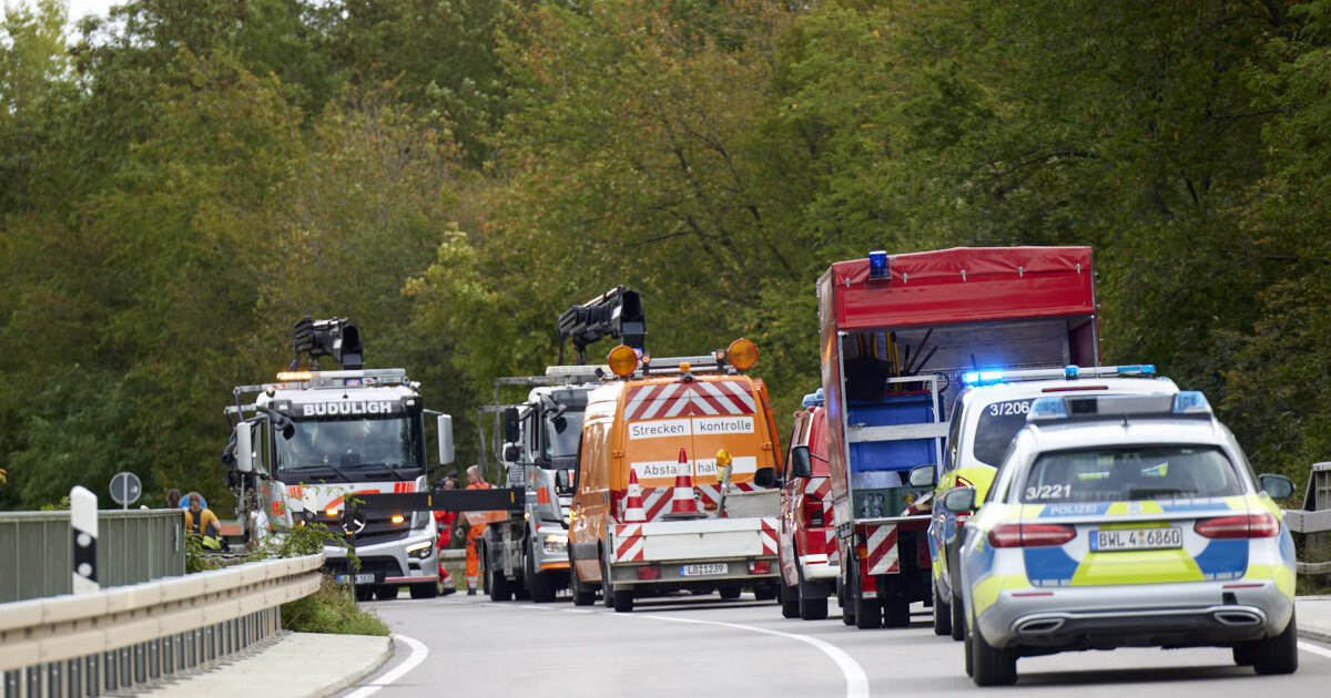 In Bildern: Tödlicher Unfall bei Illingen - Bildergalerie - Pforzheimer-Zeitung