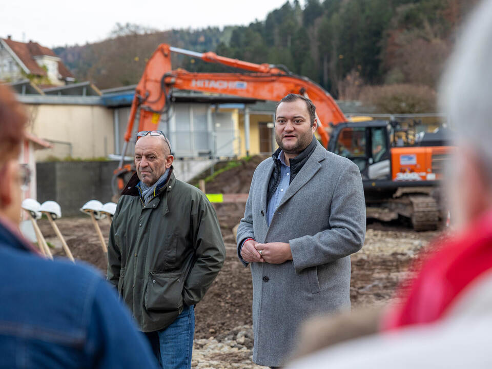 Ein Neustart für das Calmbacher Waldfreibad: Spatenstich fürs ...