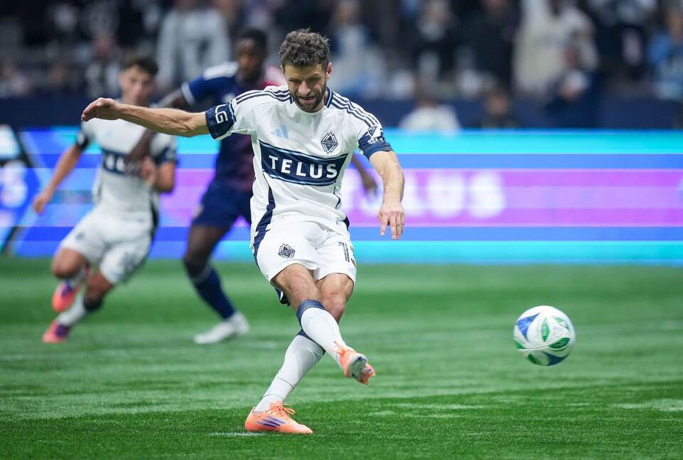 Volle Hütte und nackte Wahrheiten: Müller in den Playoffs - Sport ...