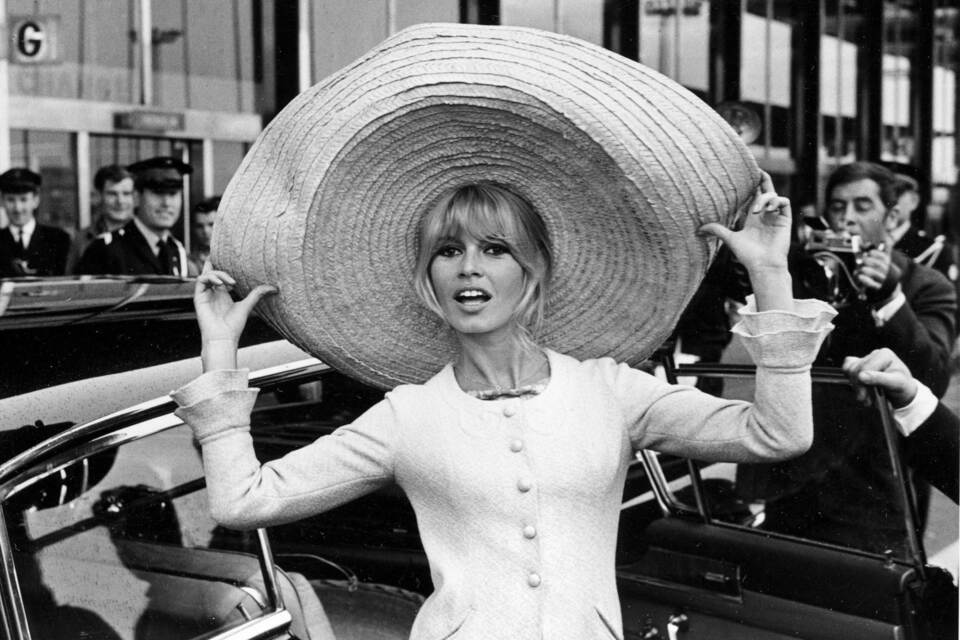 Filmlegende Bardot ist tot: Sexsymbol und Mythos - Kino - Pforzheimer ...