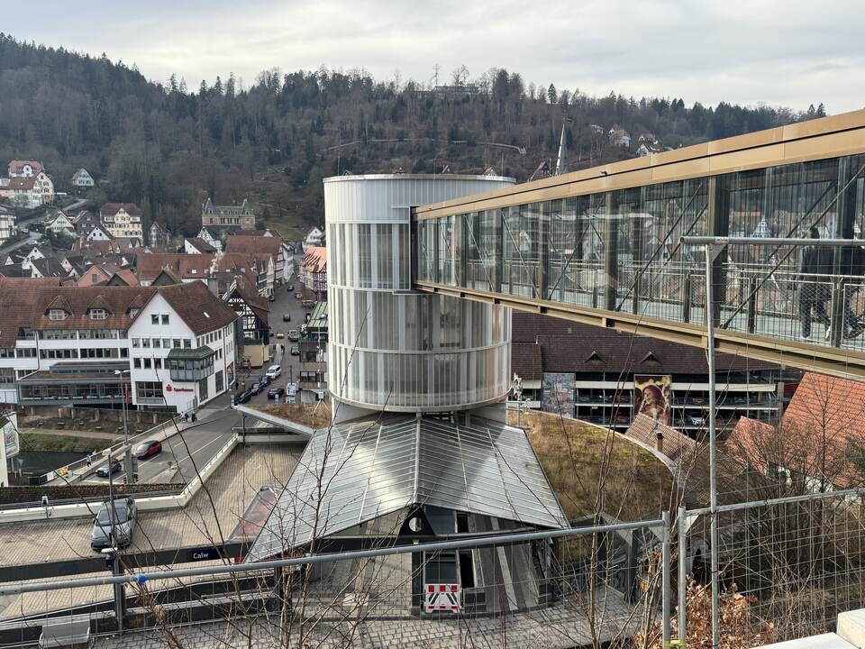 Hermann-Hesse-Bahn kurz vor dem Start: Testfahrt mit Verkehrsminister ...
