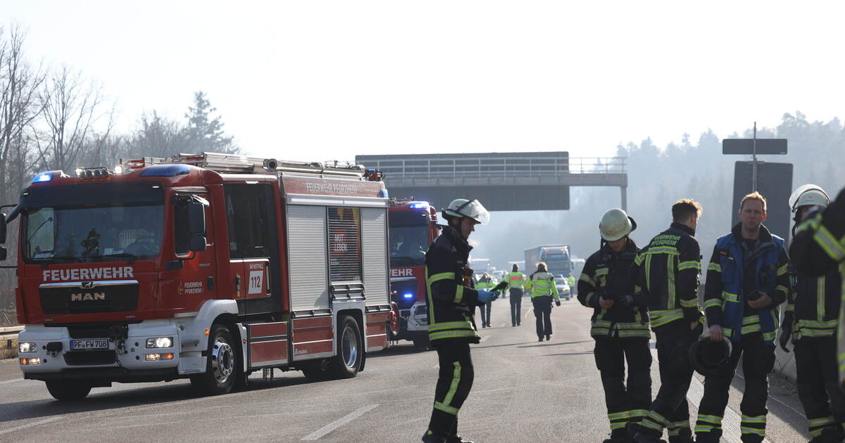 Unfall bei Pforzheim-Süd: Fahrbahn in Richtung Karlsruhe gesperrt ...