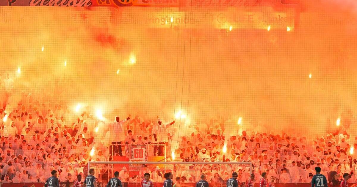 Pyroshow von Berliner Fans: Union muss viel zahlen - PZ-news.de ...