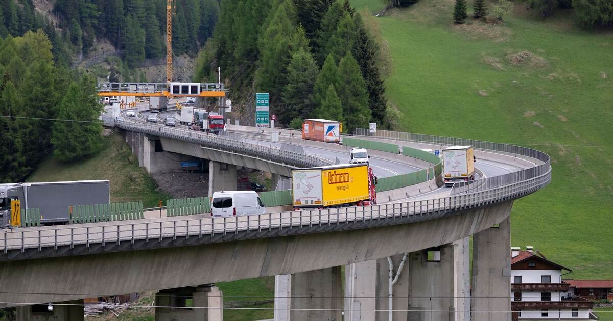 Vor Brenner-Sperre: Viel Verkehr, aber vorerst kein Chaos - Baden ...