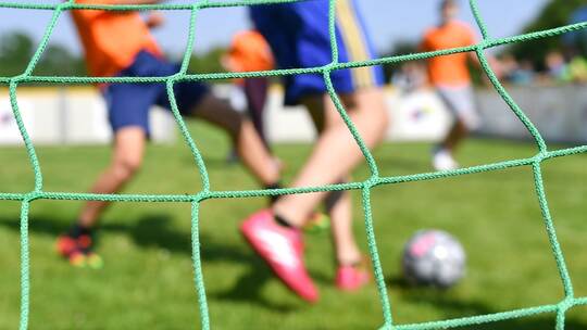 Fitnessstudie: Warum Ausdauer Kindern psychisch guttut - Baden ...