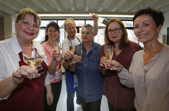 Heimatstarke Sommerküche: PZ-Redakteur Sven Bernhagen kocht mit Beate ...