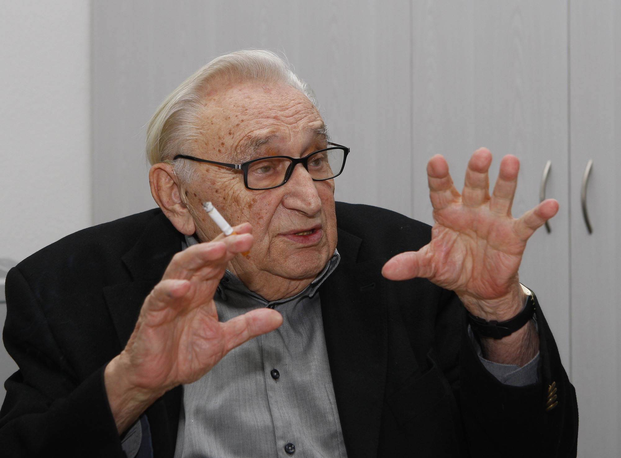 SPD-Politiker Egon Bahr gestorben - Bildergalerien - Pforzheimer-Zeitung