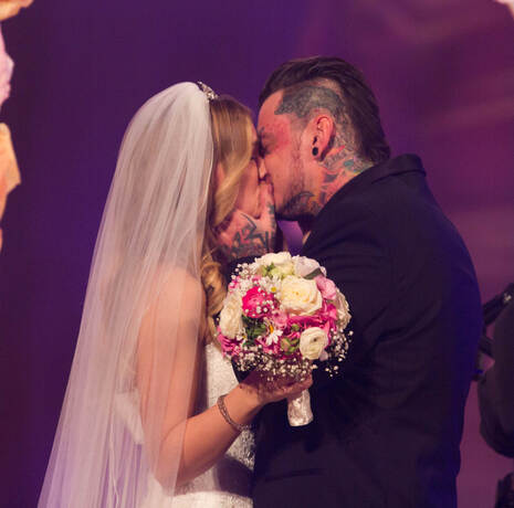 Sandra Berger heiratet auf DSDS-Bühne vor laufender Kamera ...