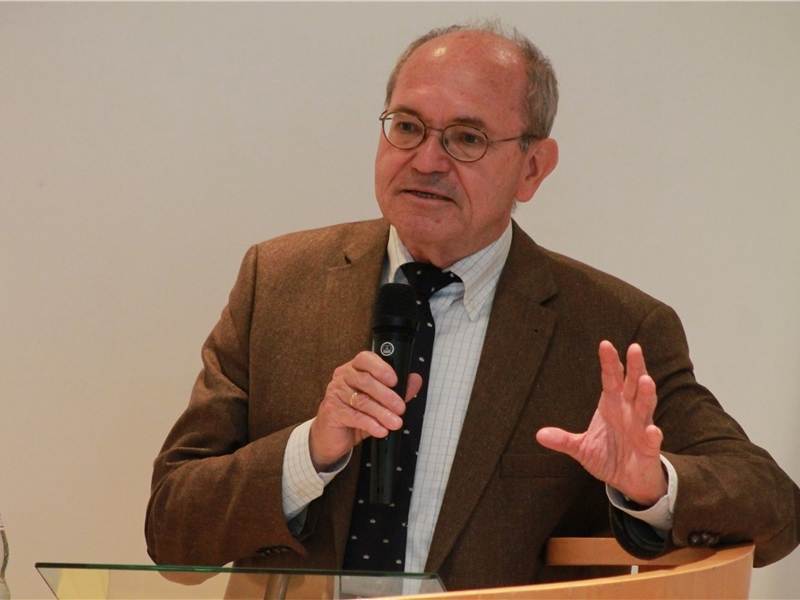 Historiker Peter Steinbach: „Hitler war der Verräter“ - Pforzheim - Pforzheimer-Zeitung