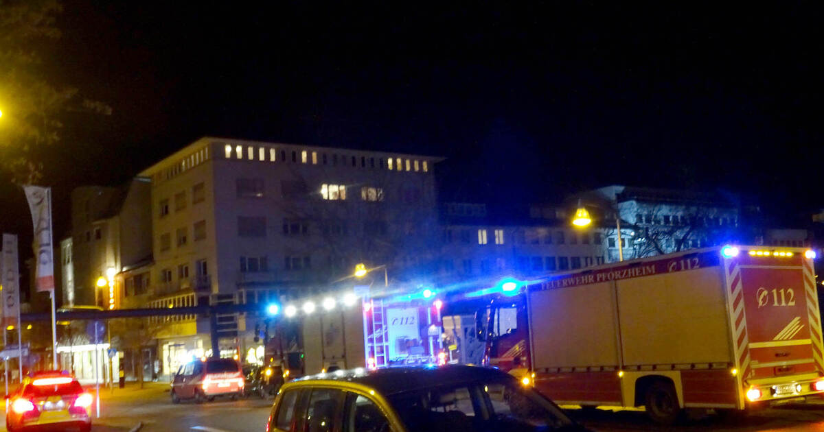 Rauchender Kamin löst Feuerwehreinsatz am Sedanplatz aus ...