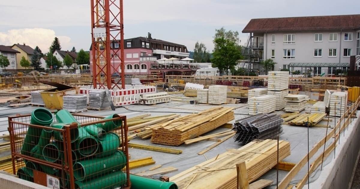 Das Rathaus nimmt in Remchingen Gestalt an - Region - Pforzheimer-Zeitung