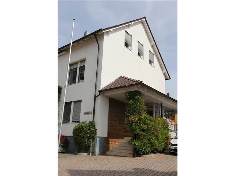 Neue Ideen fürs alte Rathaus: In Remchingen bald gefragt, Architekt ...