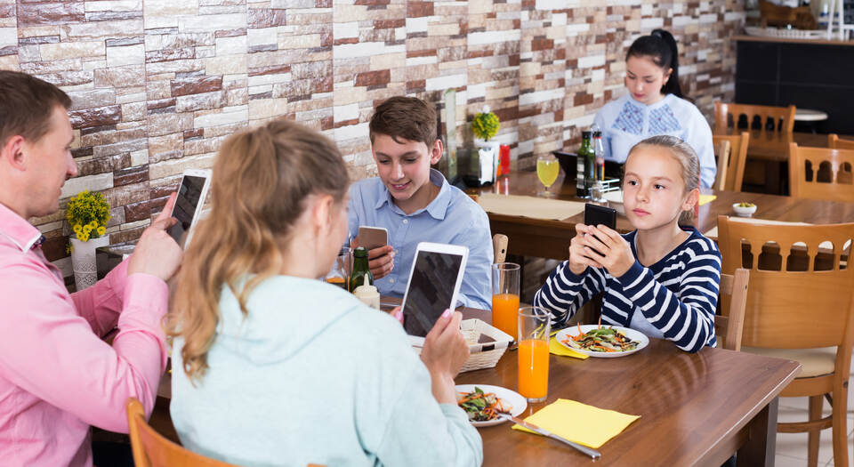 Familienmitglied Smartphone? "Wir Eltern müssen darauf achten, was für ...