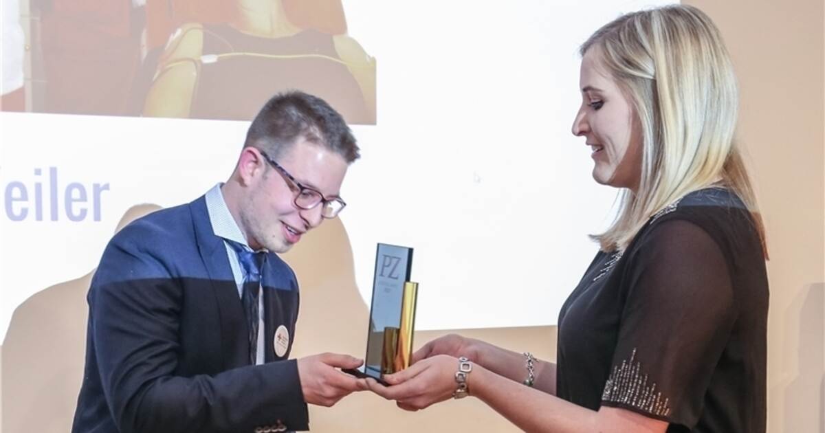 Gala im PZ-Forum: Philipp Weiler ist „Azubi des Jahres“ - Pforzheim ...