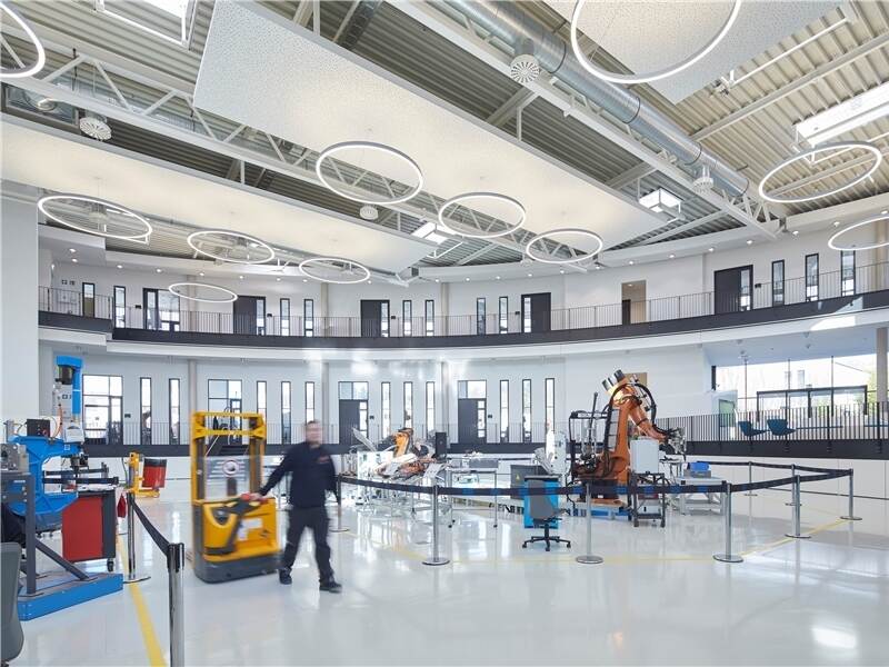 Neues Innovationszentrum in Bretten: Klebetechnik-Spezialist SCA ...