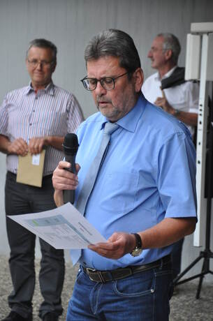 Bürgermeister Werner Henle in Ötisheim wiedergewählt - Bildergalerien ...