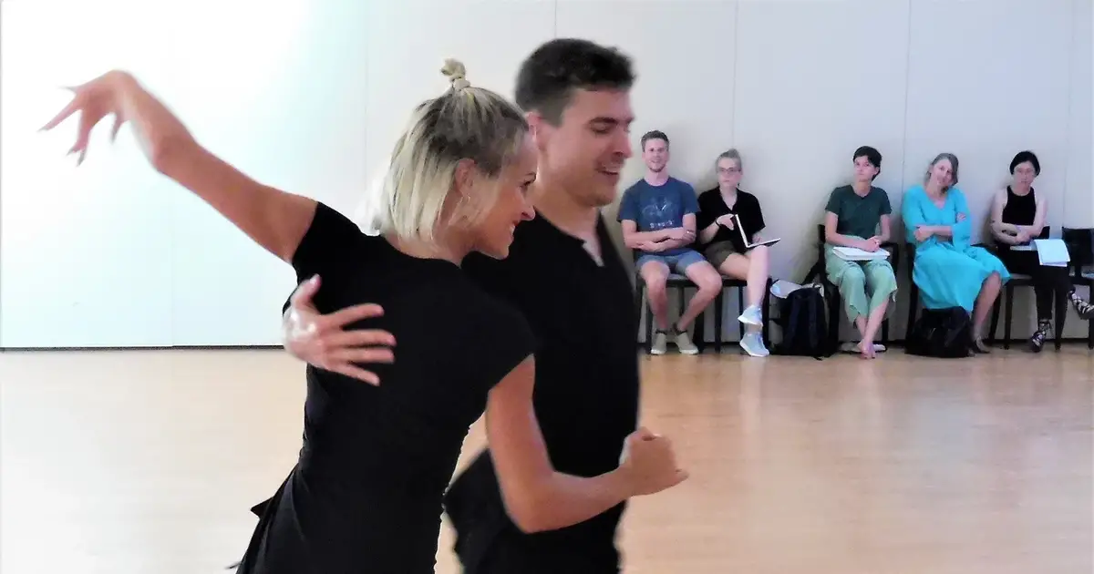 Goldstadtpokal 2020 - Studierende staunen beim Tanztraining - Pforzheim - Pforzheimer-Zeitung