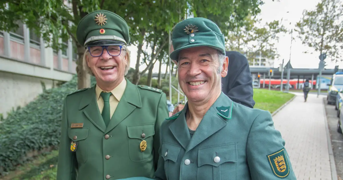 Thomas Fränkle nach 43 Jahren bei der Polizei verabschiedet - Bildergalerie - Pforzheimer-Zeitung