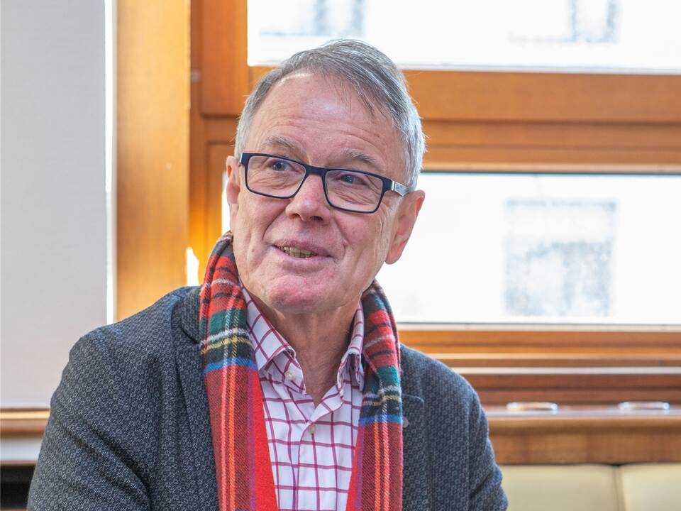 Der Jurist, der zum „Helden des Abfalls“ wurde: Karl-Heinz Zeller tritt ...