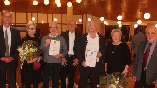 Dobel blickt nach vorne: Bürgermeister spricht beim Neujahrsempfang ...