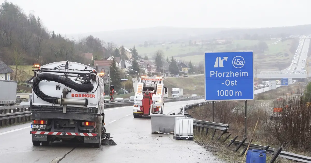 Autobahn A8 Pforzheim Gesperrt